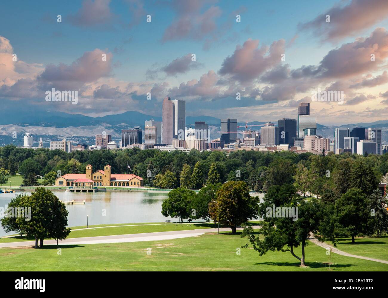 Denver skyline hi-res stock photography and images - Alamy