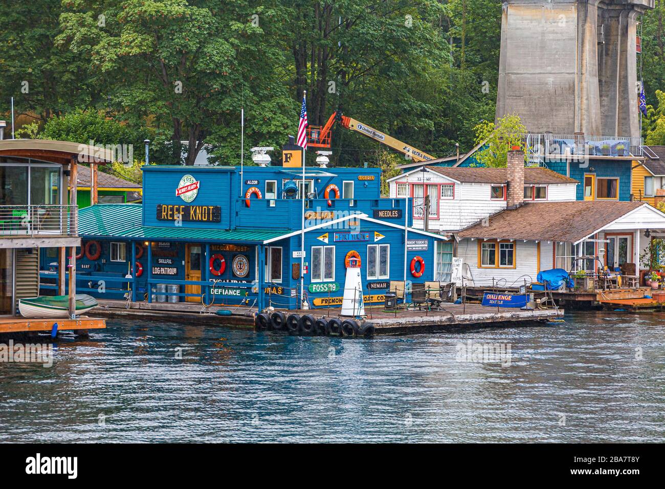 Floating Houses in Lake Union Stock Photo - Alamy