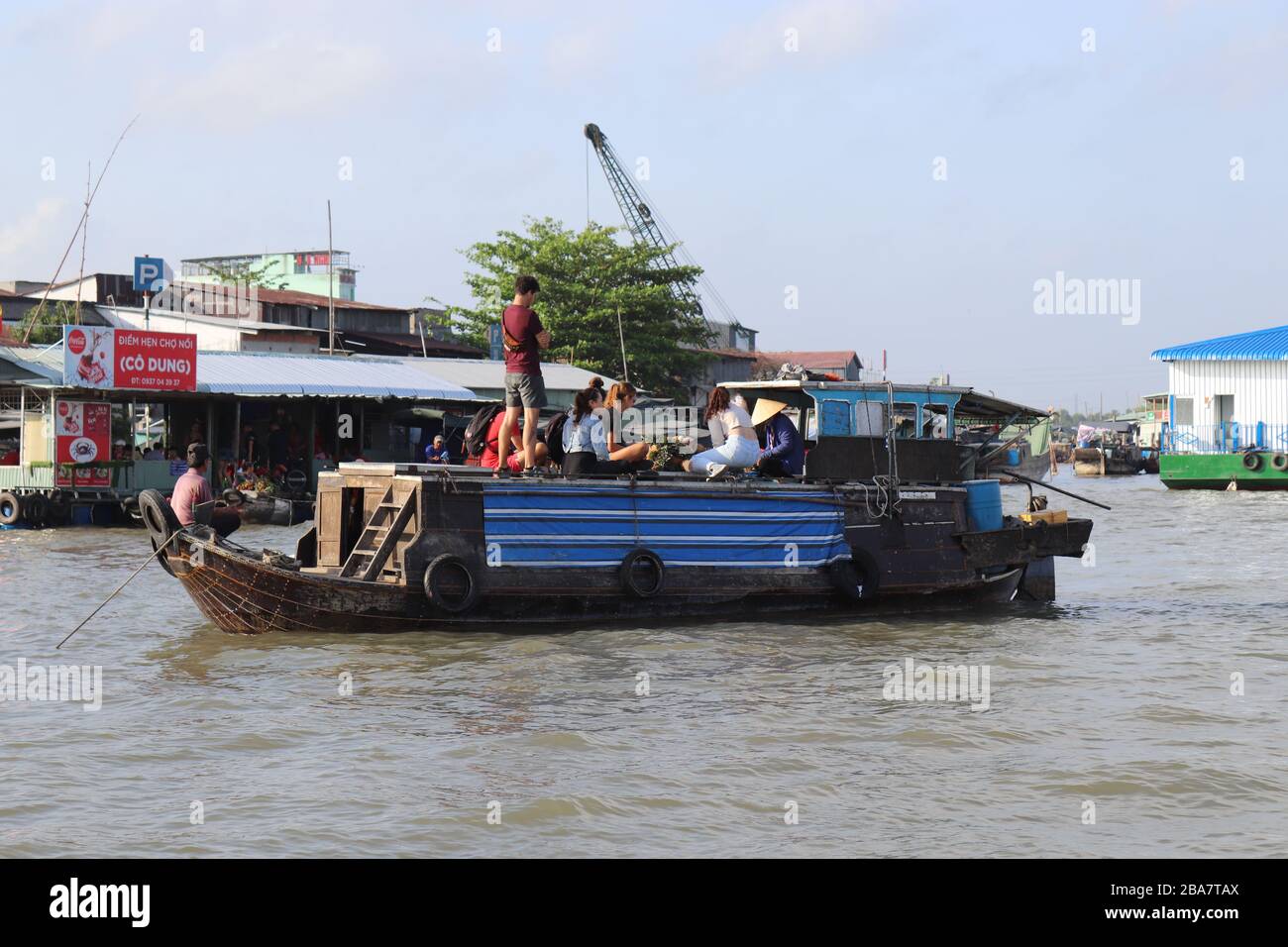 BARGE USED FOR TRANSPORTING FOOD AND MATERIALS IN THE MEKONG DELTA ...