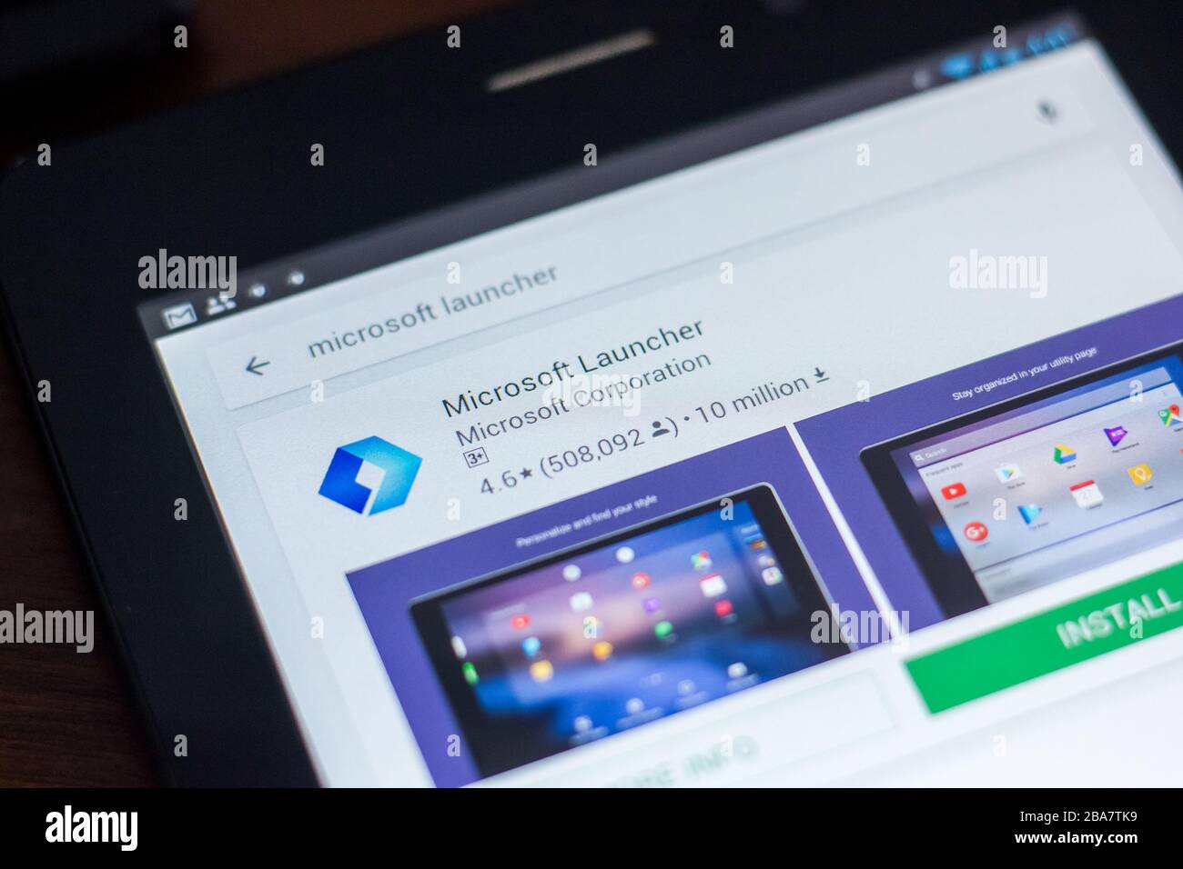 Microsoft launcher hi-res stock photography and images - Alamy
