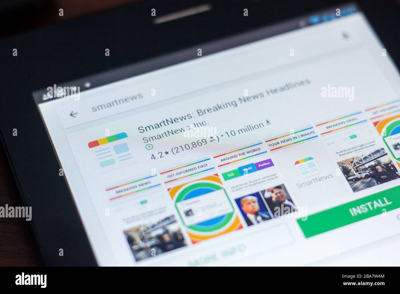 Smartnews logo hi-res stock photography and images - Alamy