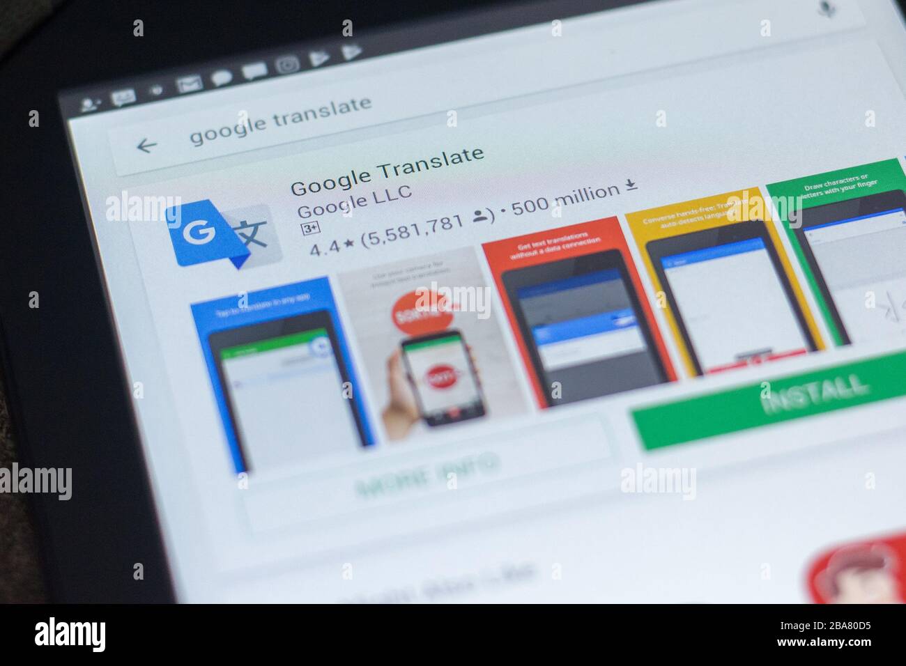 Google translate app icon hi-res stock photography and images - Alamy