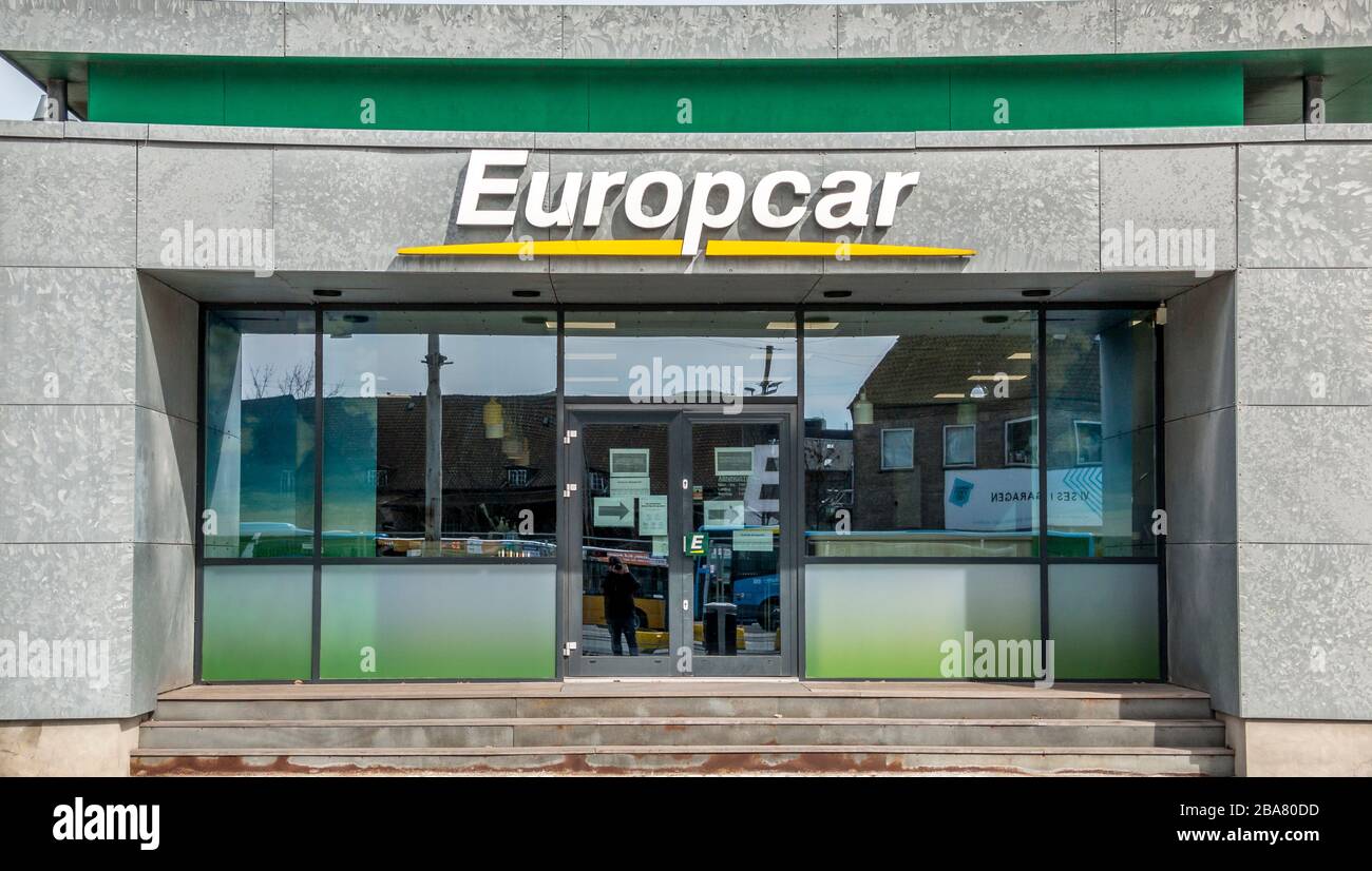 Europcar logo hi-res stock photography and images - Alamy