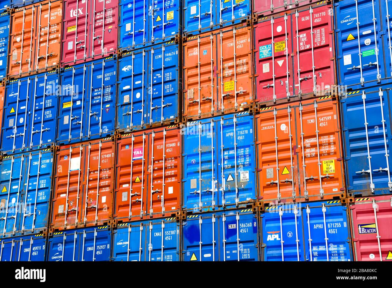 Colorful container containers hi-res stock photography and images - Alamy