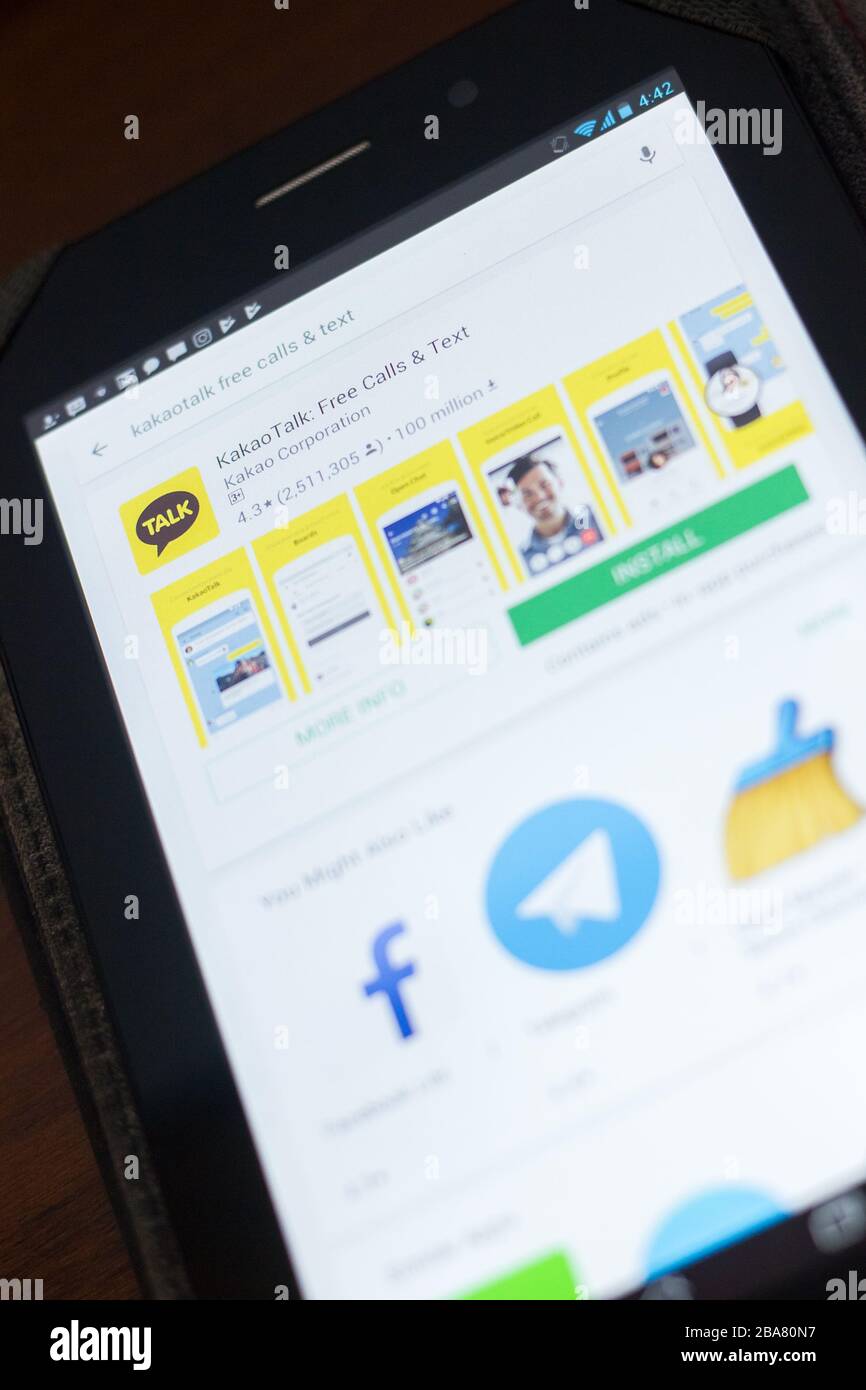 Kakaotalk hi-res stock photography and images - Alamy