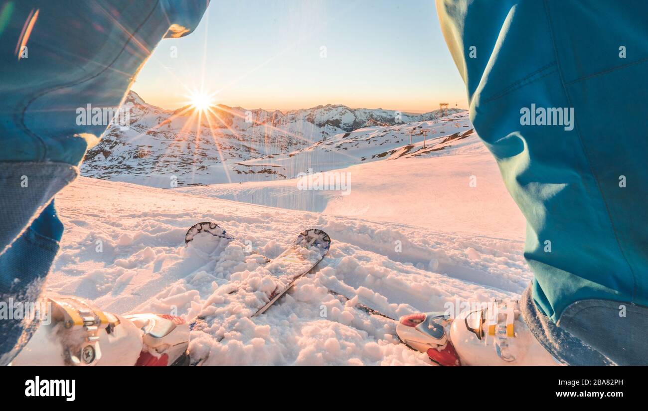 Skier pov down slope hi-res stock photography and images - Alamy