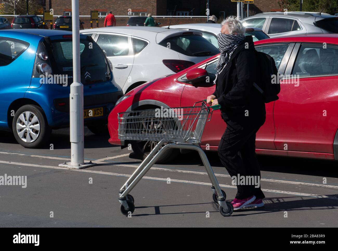 Sidcup, UK. 25th Mar, 2020. Shoppers outside Morrisons in Sidcup, Kent ...