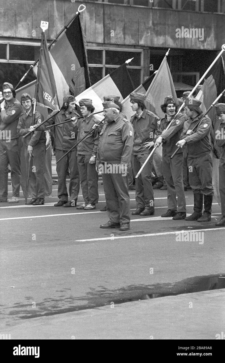 Gdr flags hi-res stock photography and images - Alamy