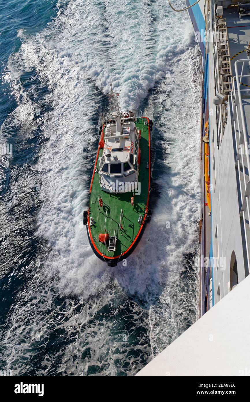 A Turkish Pilot Boat from Istanbul alongside a Seismic Vessel about to ...