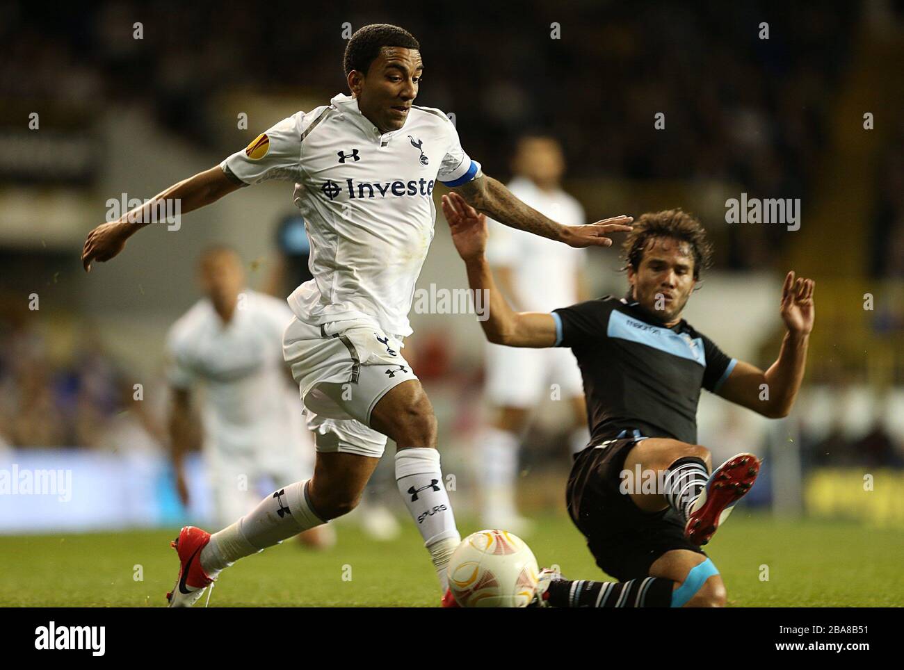 Tottenham Hotspur's Aaron Lennon runs with the ball Stock Photo - Alamy