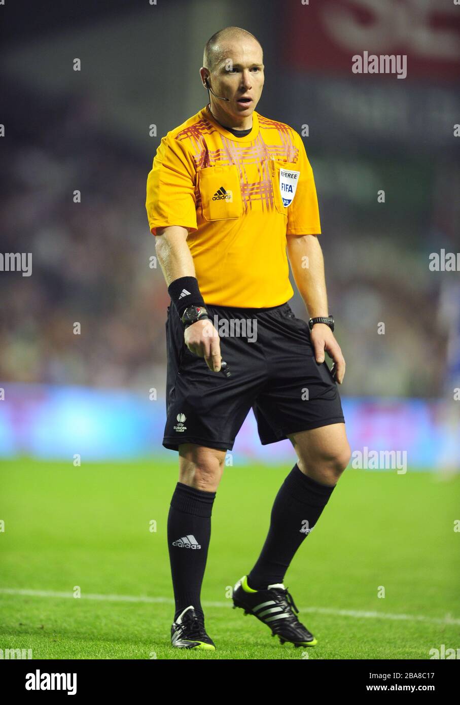 Referee Simon Lee Evans Stock Photo - Alamy