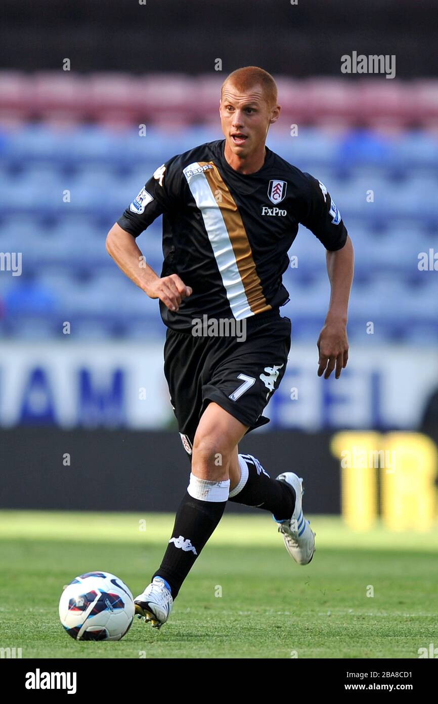 Football steve sidwell hi-res stock photography and images - Alamy