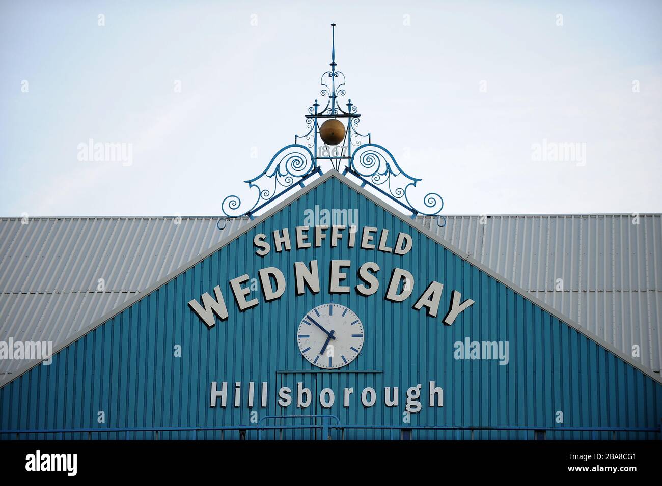 Sheffield Wednesday's clock at Hillsborough Stock Photo - Alamy
