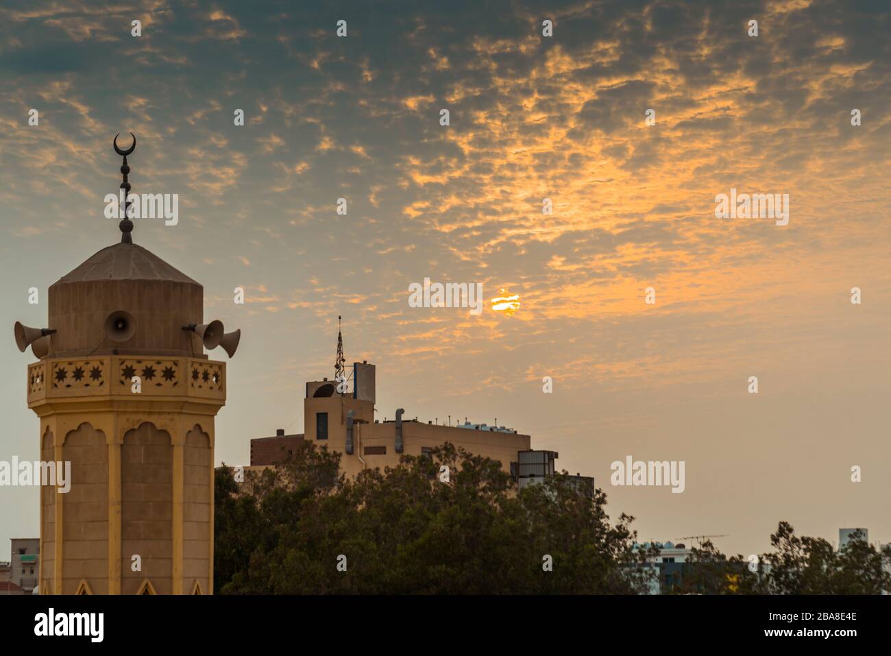 Beauty of sunset hi-res stock photography and images - Alamy