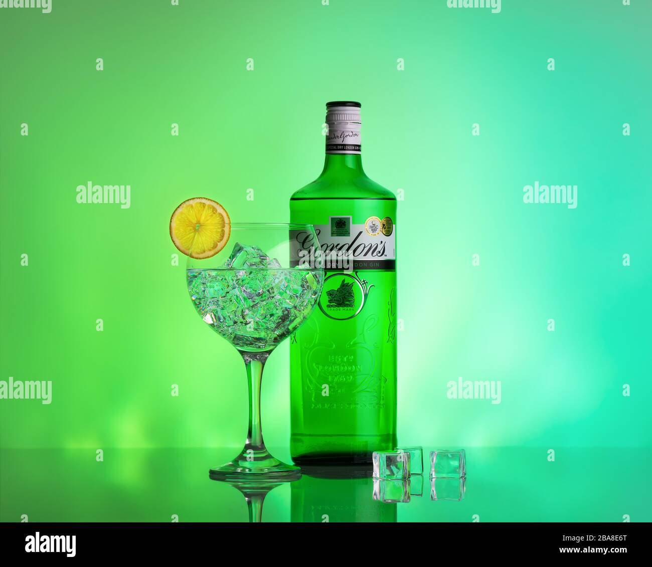 Bottle of gin hi-res stock photography and images - Alamy
