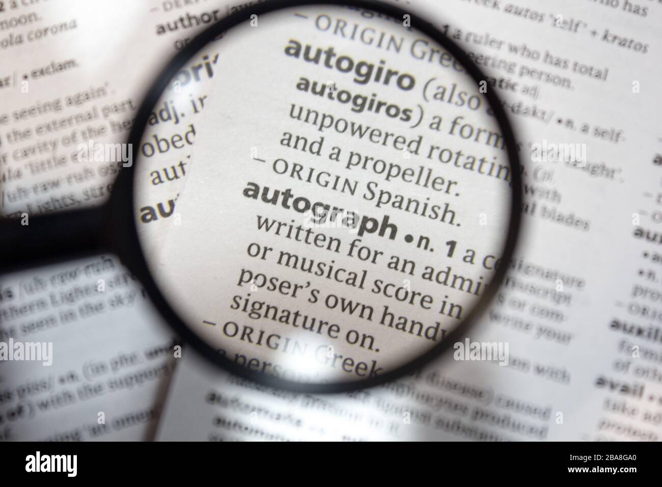 The word of phrase autograph in a dictionary Stock Photo - Alamy