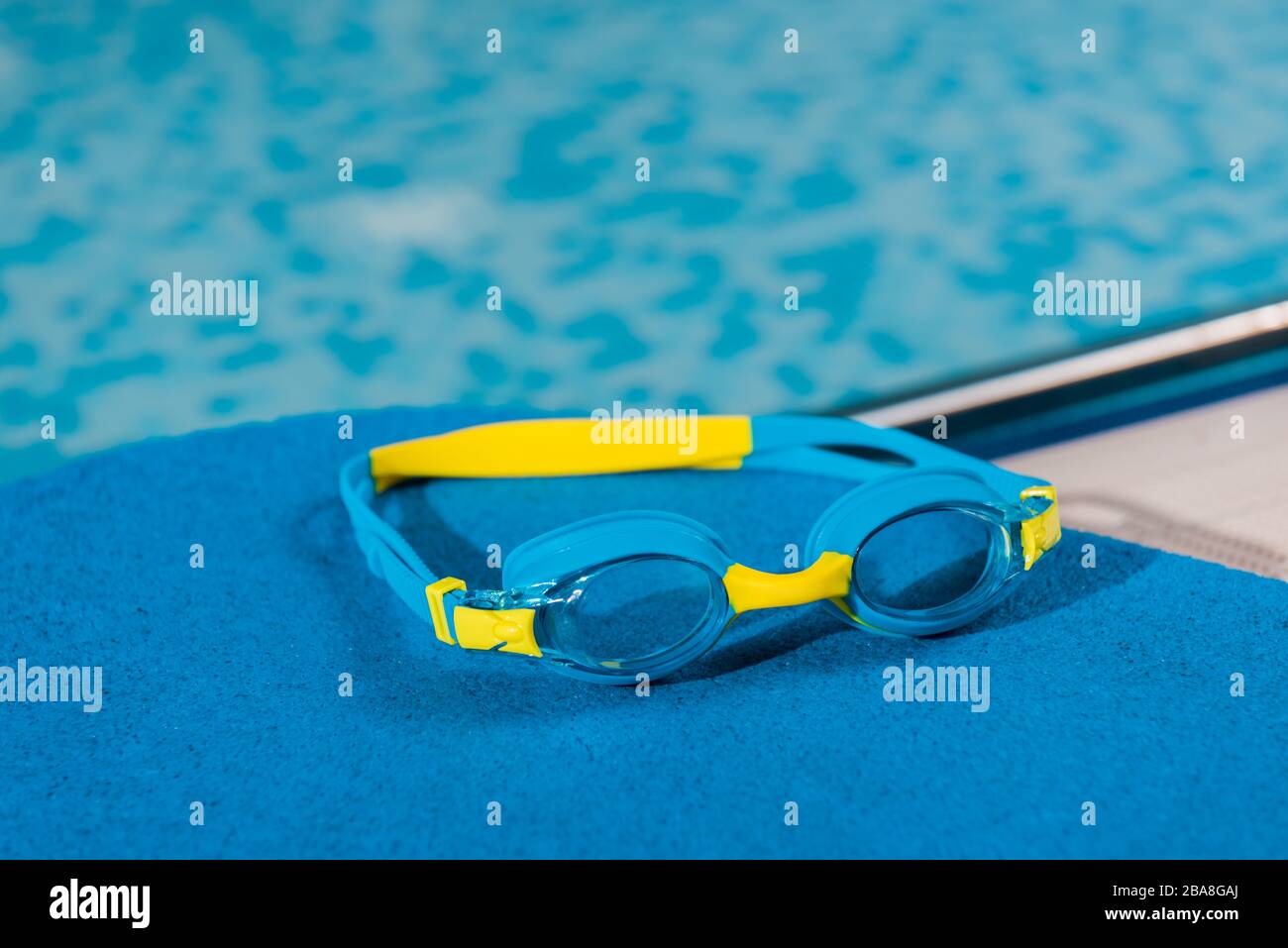 Flutter board hi-res stock photography and images - Alamy