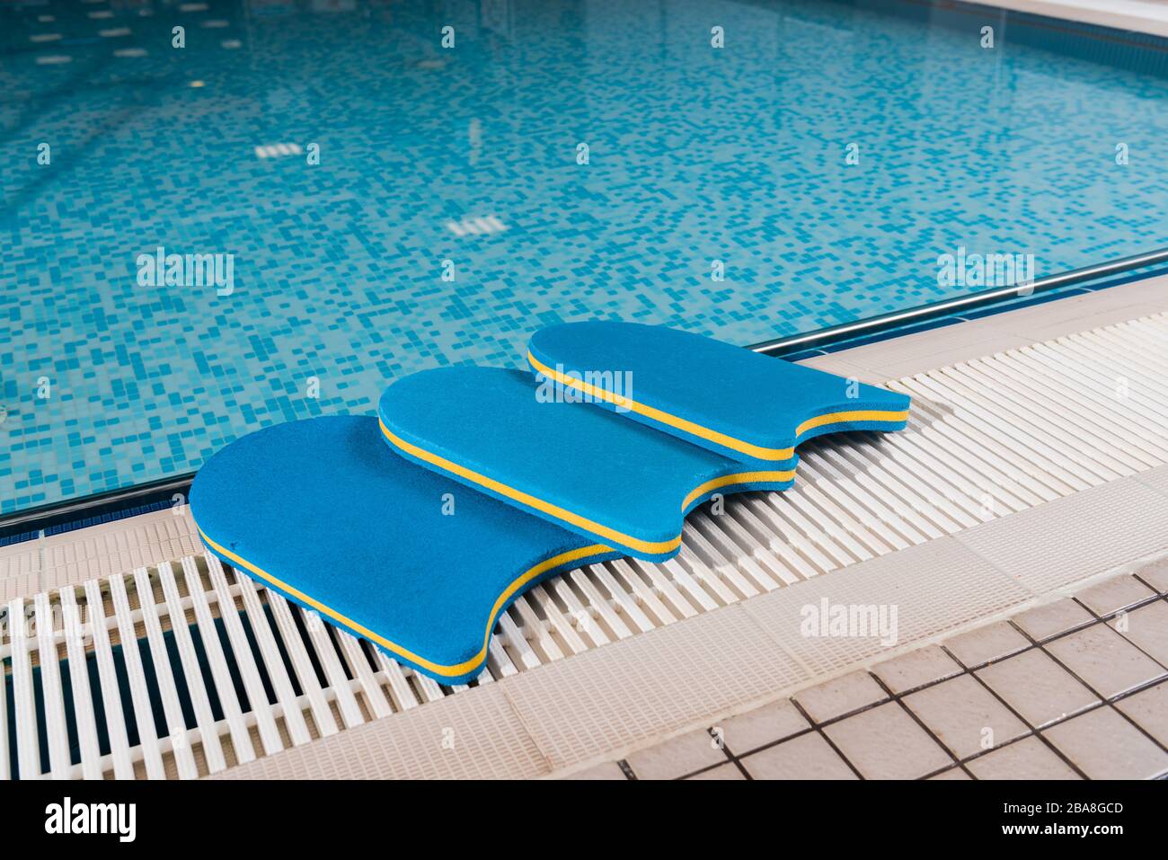 Flutter boards hi-res stock photography and images - Alamy