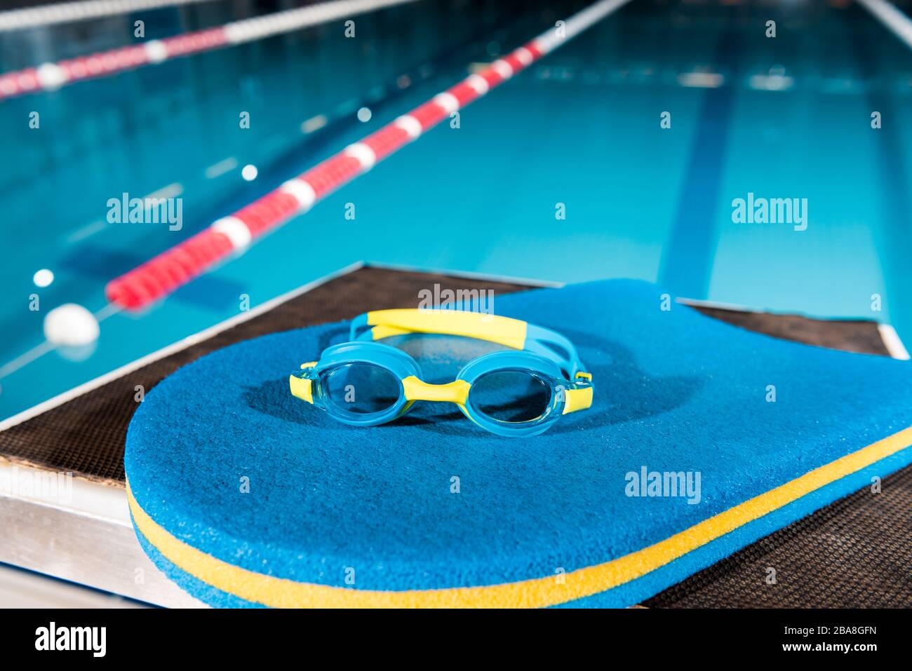 Flutter board hi-res stock photography and images - Alamy