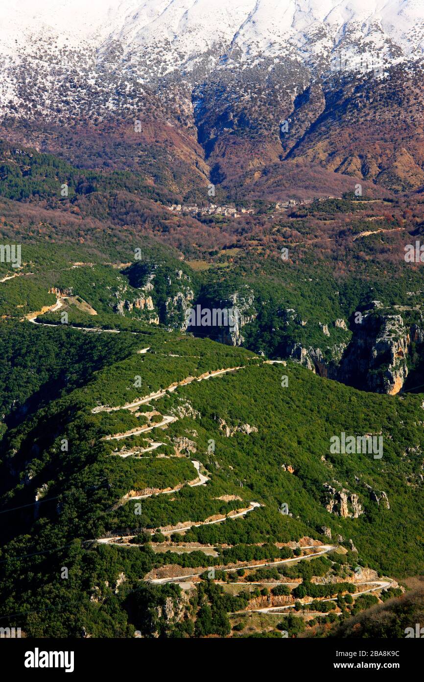 The famous, vertiginous road known as "Kangelia" that leads to Megalo ...