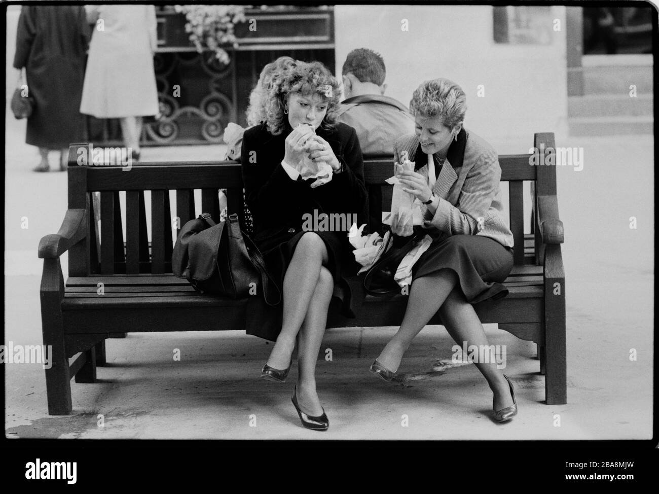 City of London traders and workers in 1988 Stock Photo - Alamy
