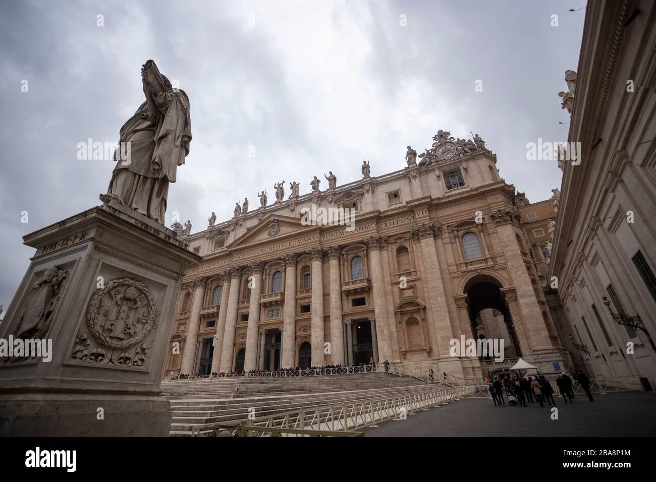 Outside the St Peter's Basilica in the Vatican Stock Photo - Alamy