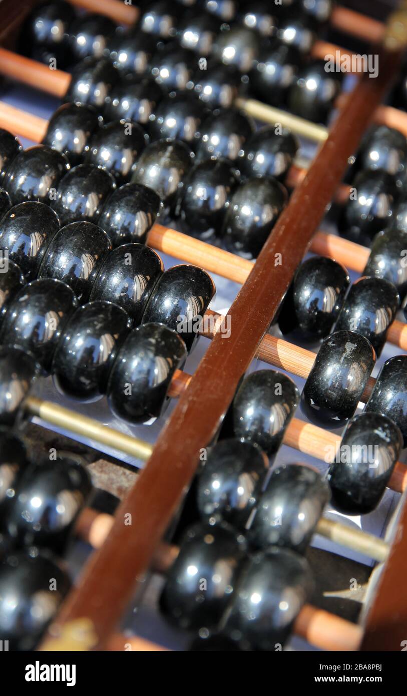 Chinese abacus hi-res stock photography and images - Alamy