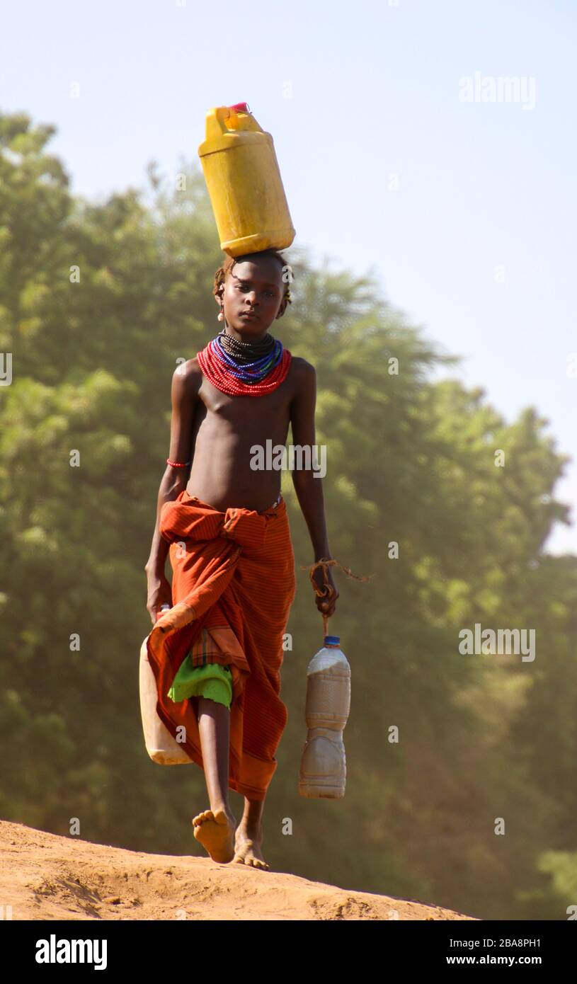 Young Daasanach tribe woman Photographed in the Omo Valley, Ethiopia ...