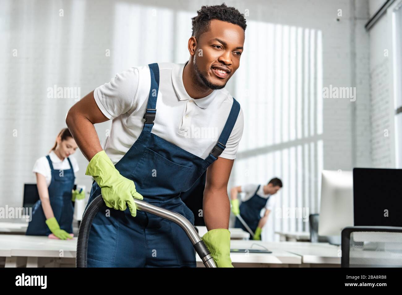 Overhead cleaning hi-res stock photography and images - Alamy