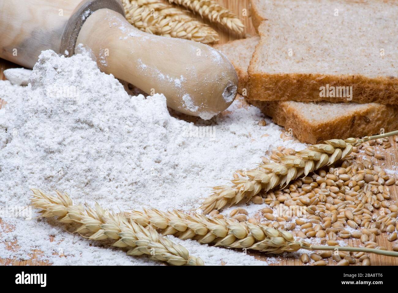 Milled seed to flour hi-res stock photography and images - Alamy