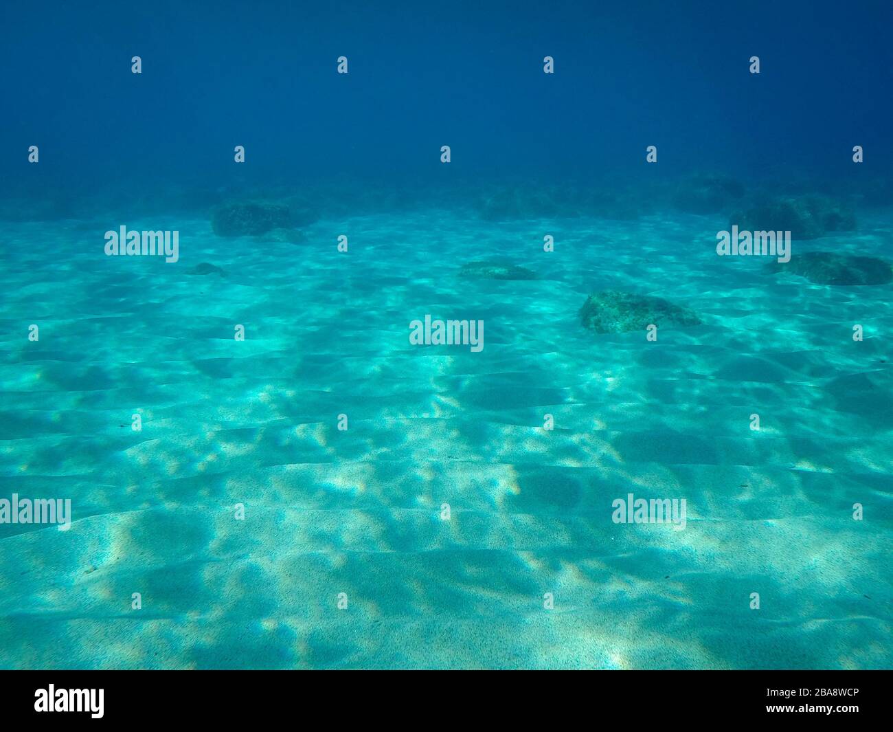 Underwater scene seabed rocks sand hi-res stock photography and images ...