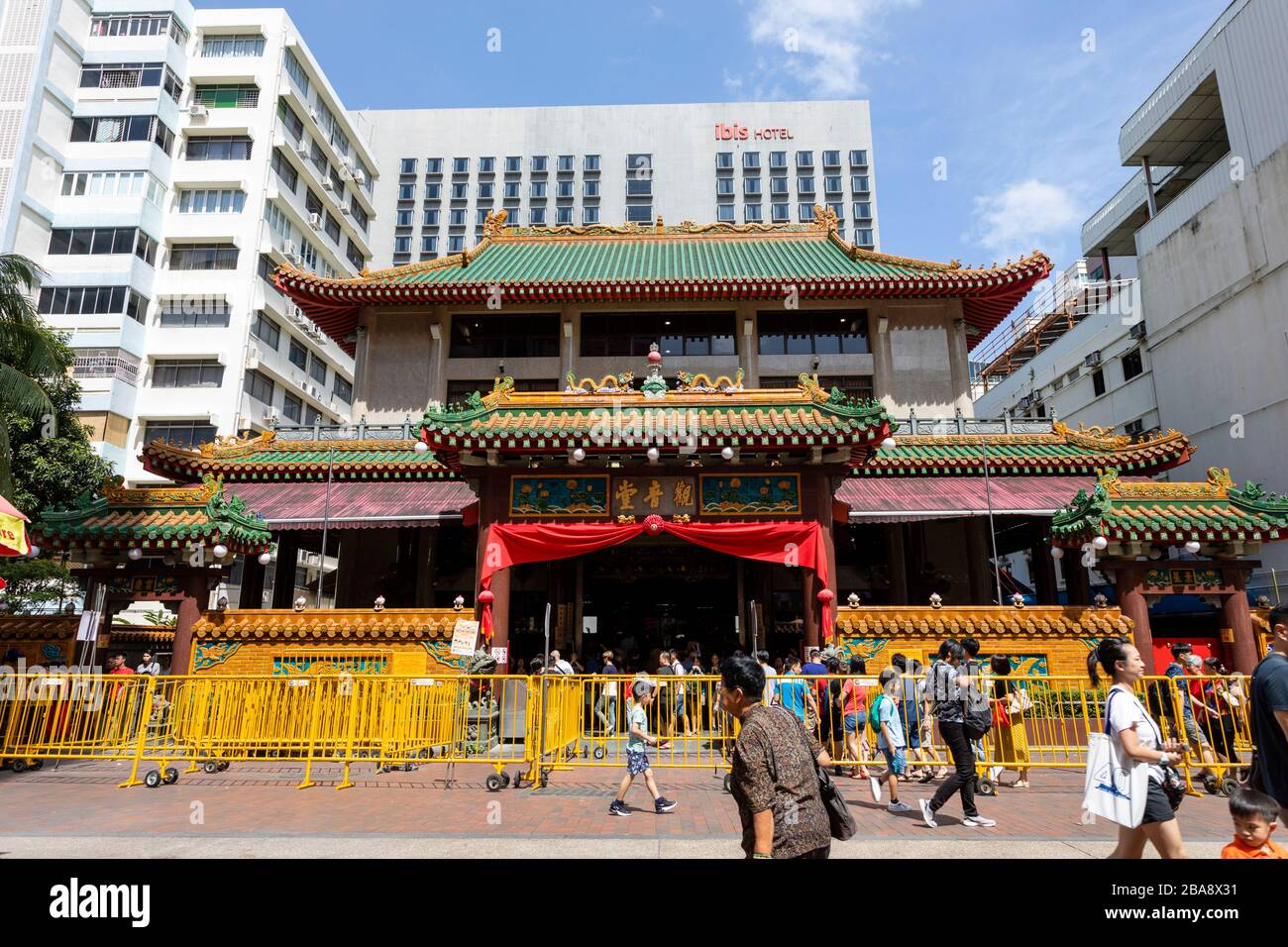 Kwan Im Thong Hood Cho Temple, Singapore Stock Photo - Alamy