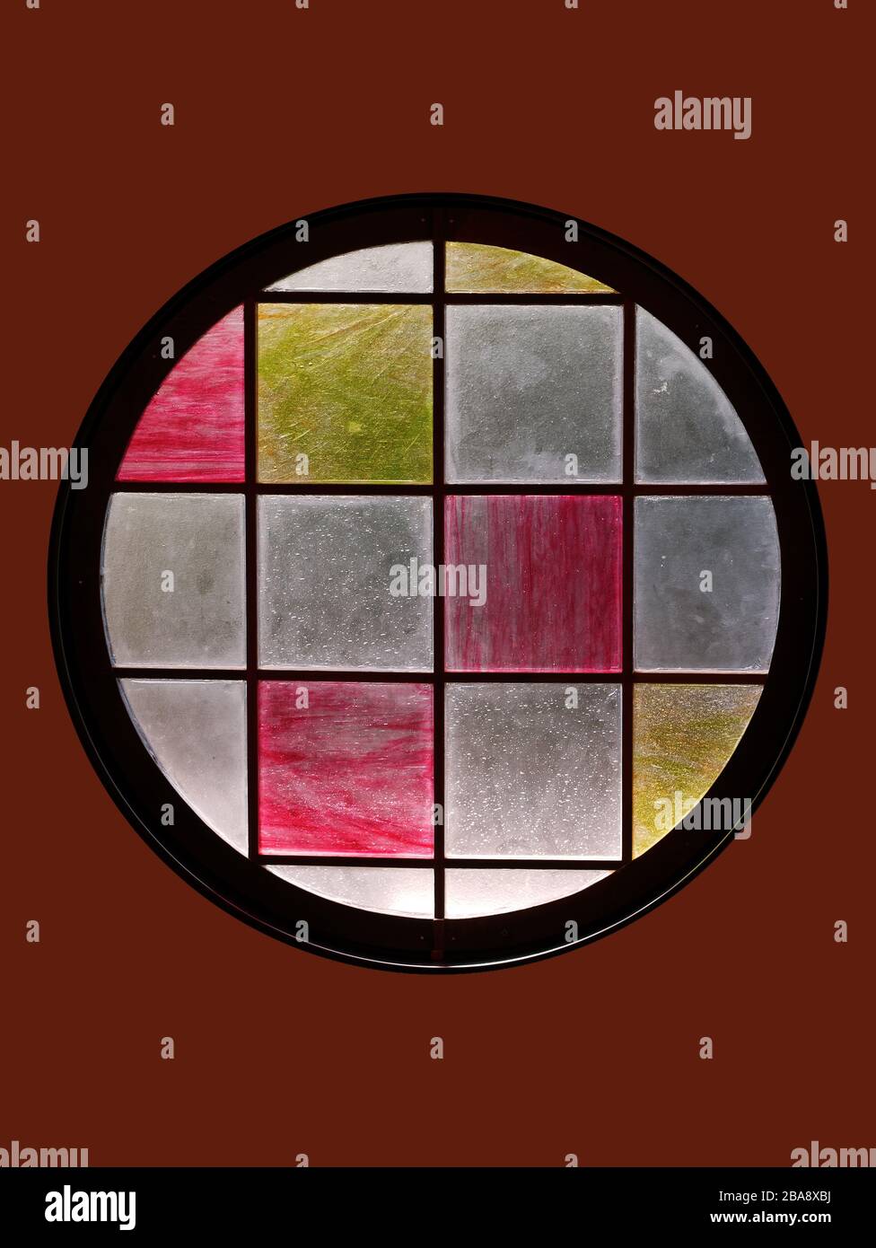 Japanese round window hi-res stock photography and images - Alamy