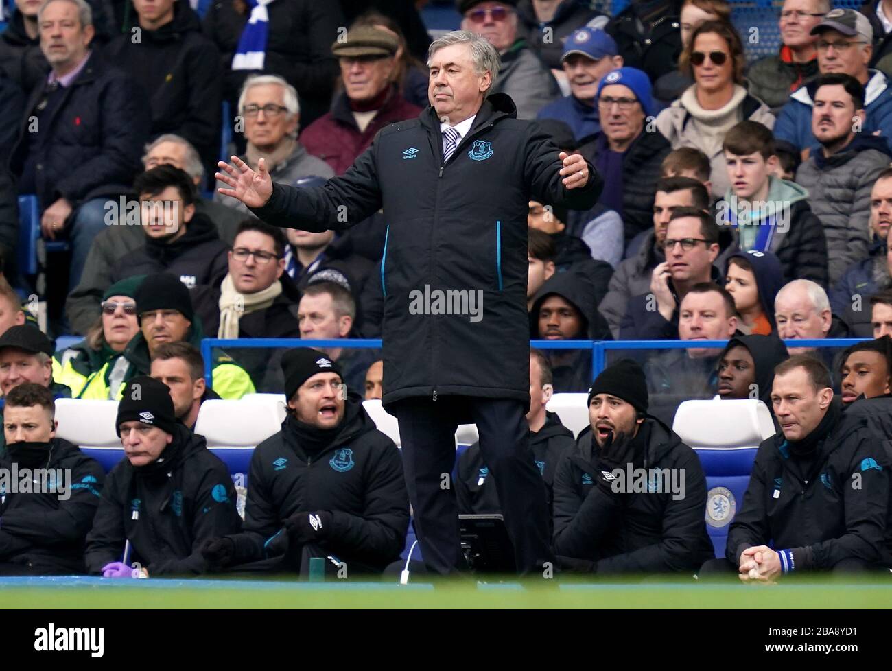 Dugout football hi-res stock photography and images - Alamy