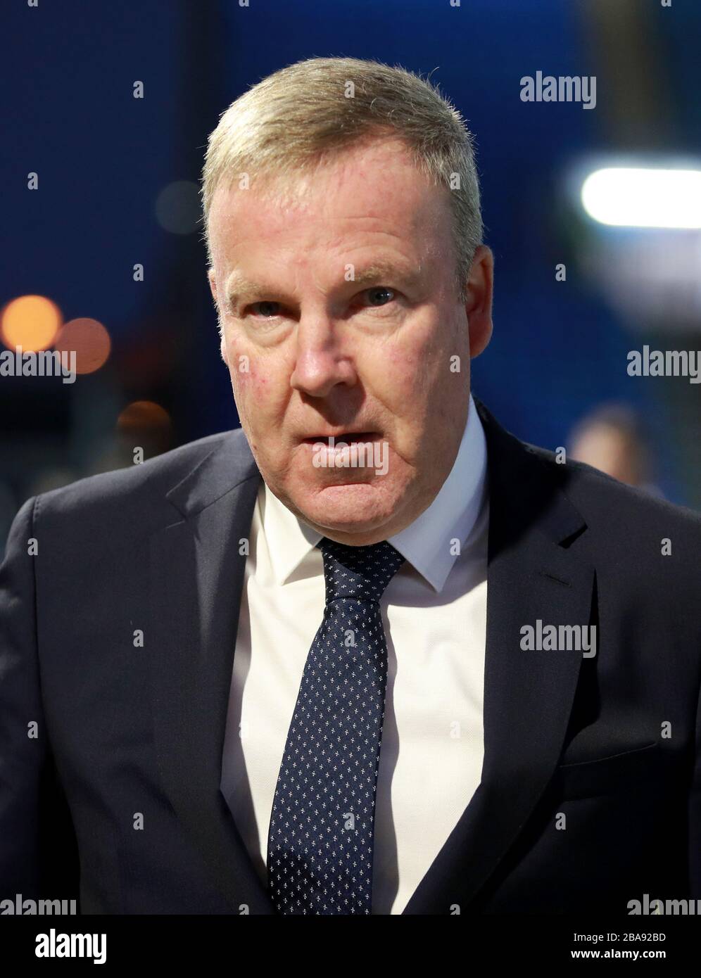 Portsmouth's Manager Kenny Jackett before the game Stock Photo - Alamy