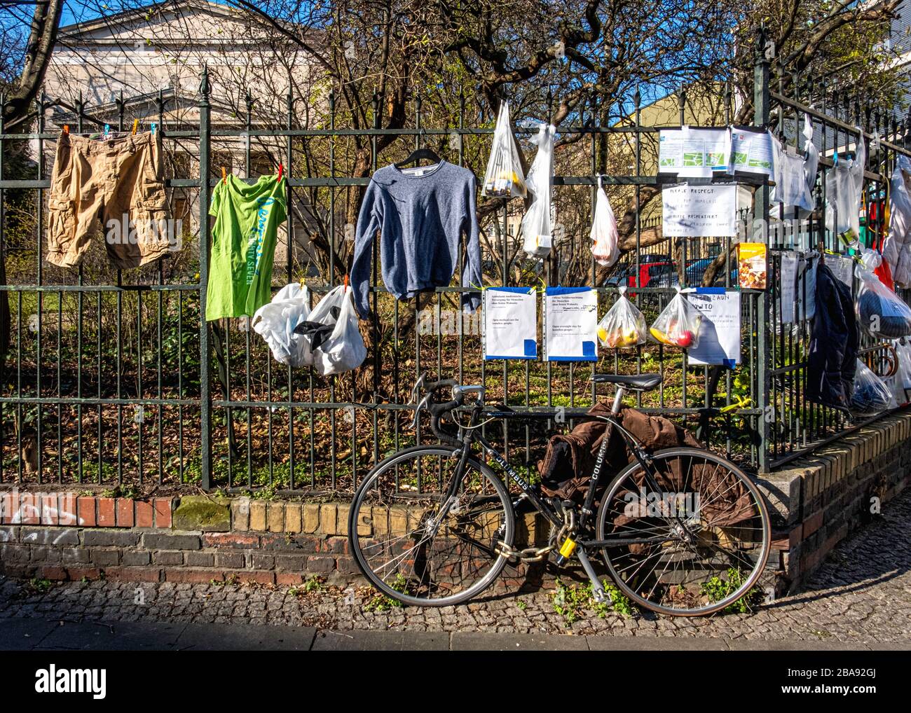 Homeless people berlin hi-res stock photography and images - Alamy