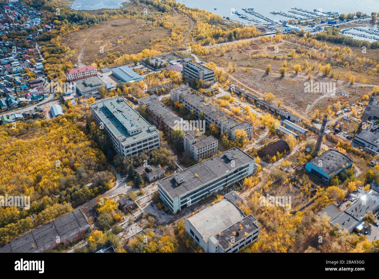 Fall city aerial Stock Photo - Alamy