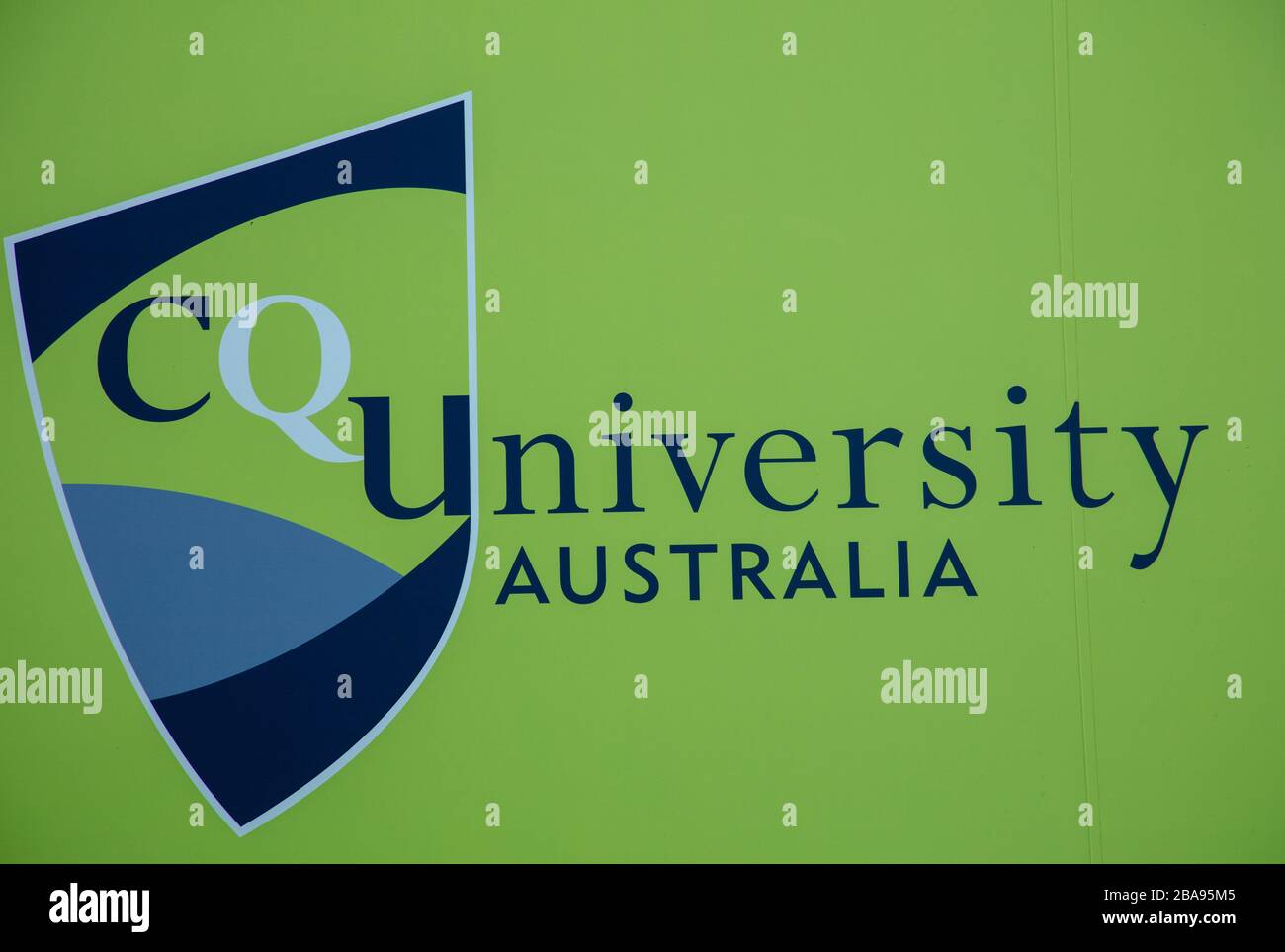 Cq University Logo