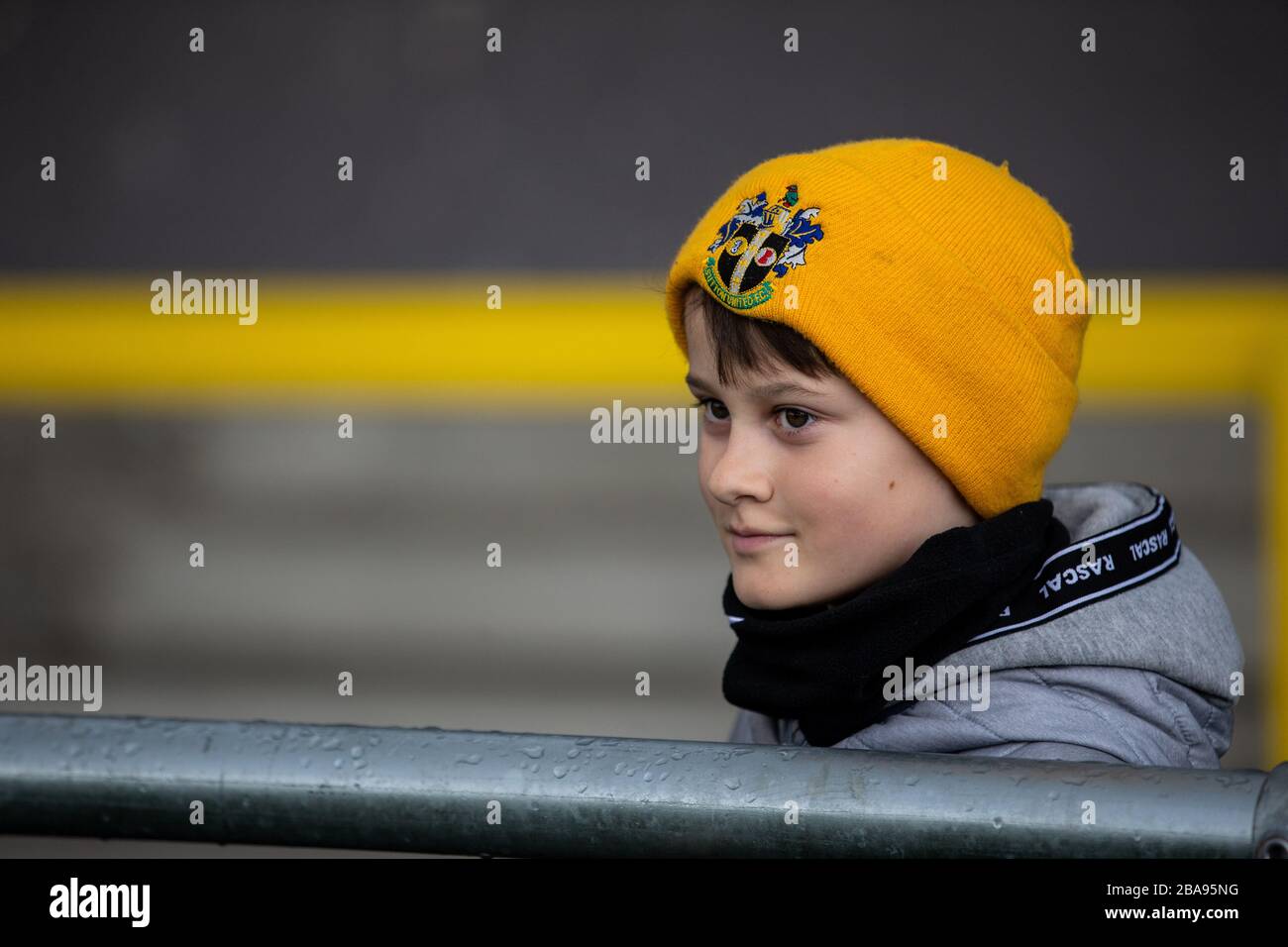 A Sutton United fan before the game Stock Photo - Alamy