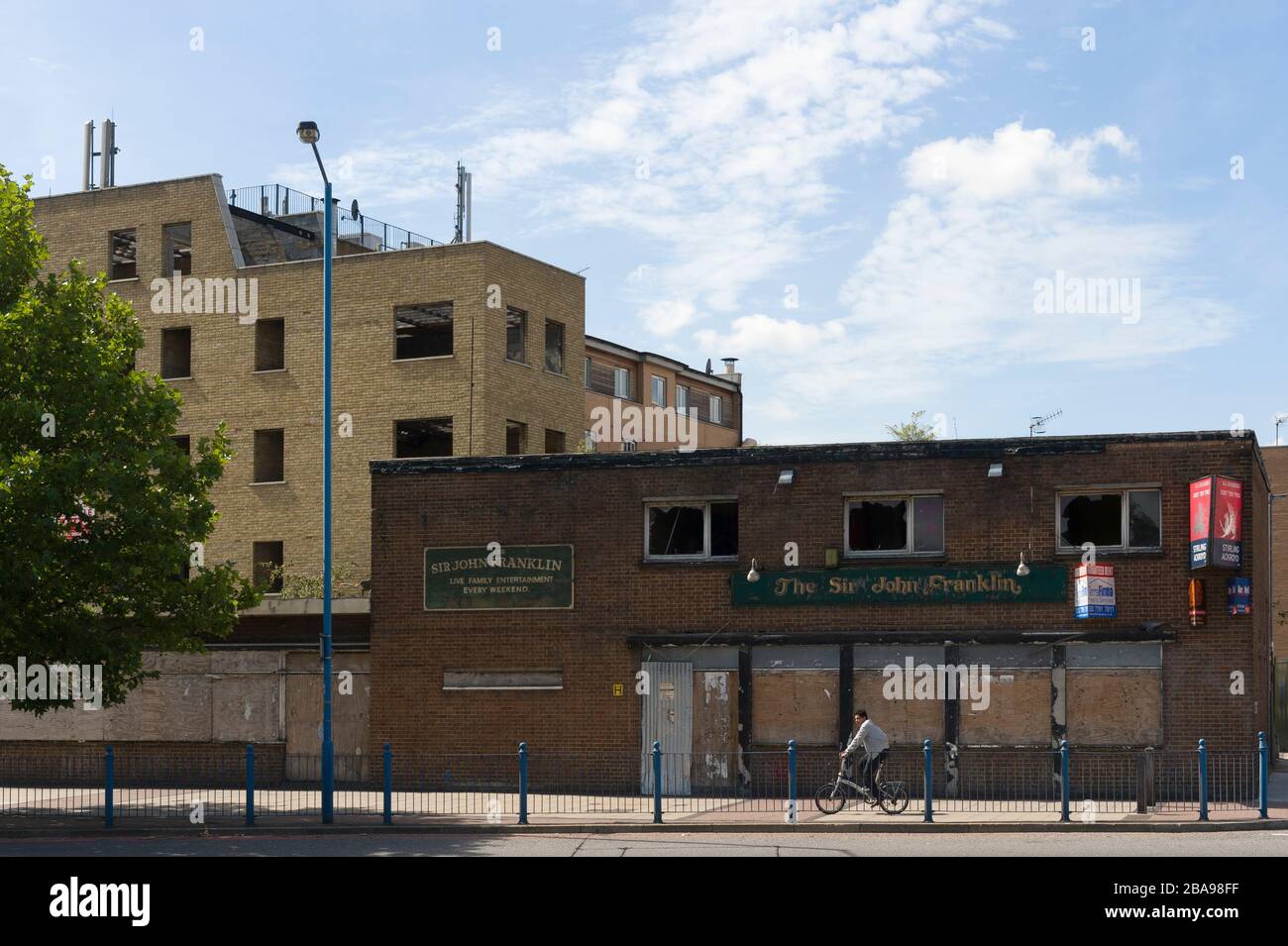 Derlict pub, East India Dock Road, Poplar Tower Hamlets, London. The ...