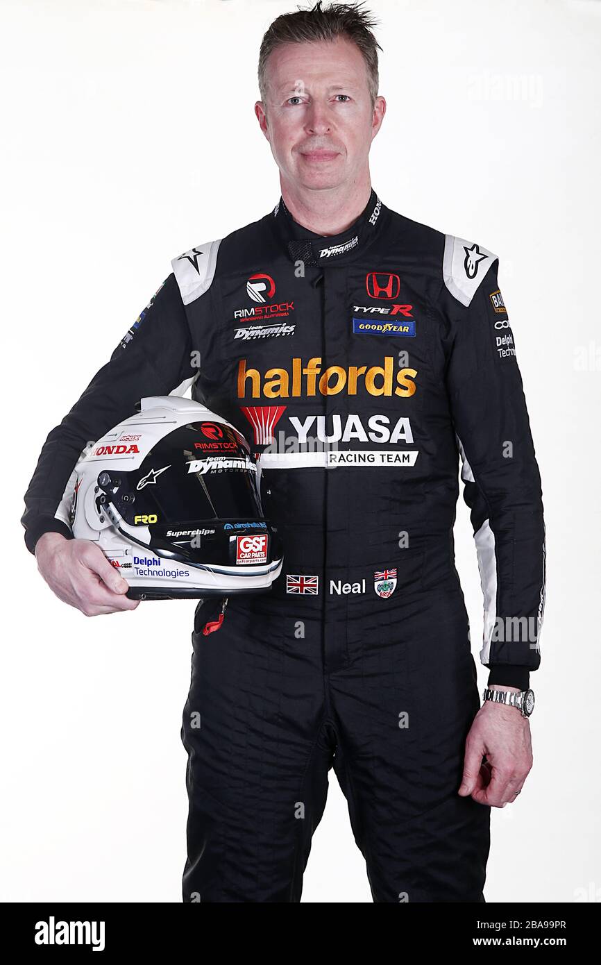 Matt Neal (GBR) Halfords Yuasa Racing Honda Civic Type R Stock Photo ...