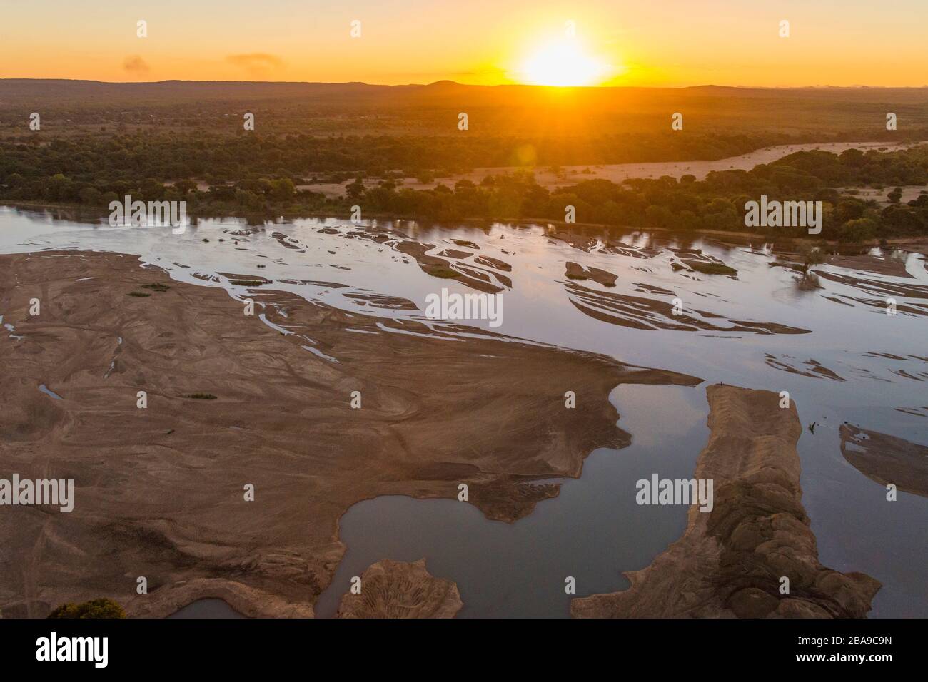 Save river hi-res stock photography and images - Alamy