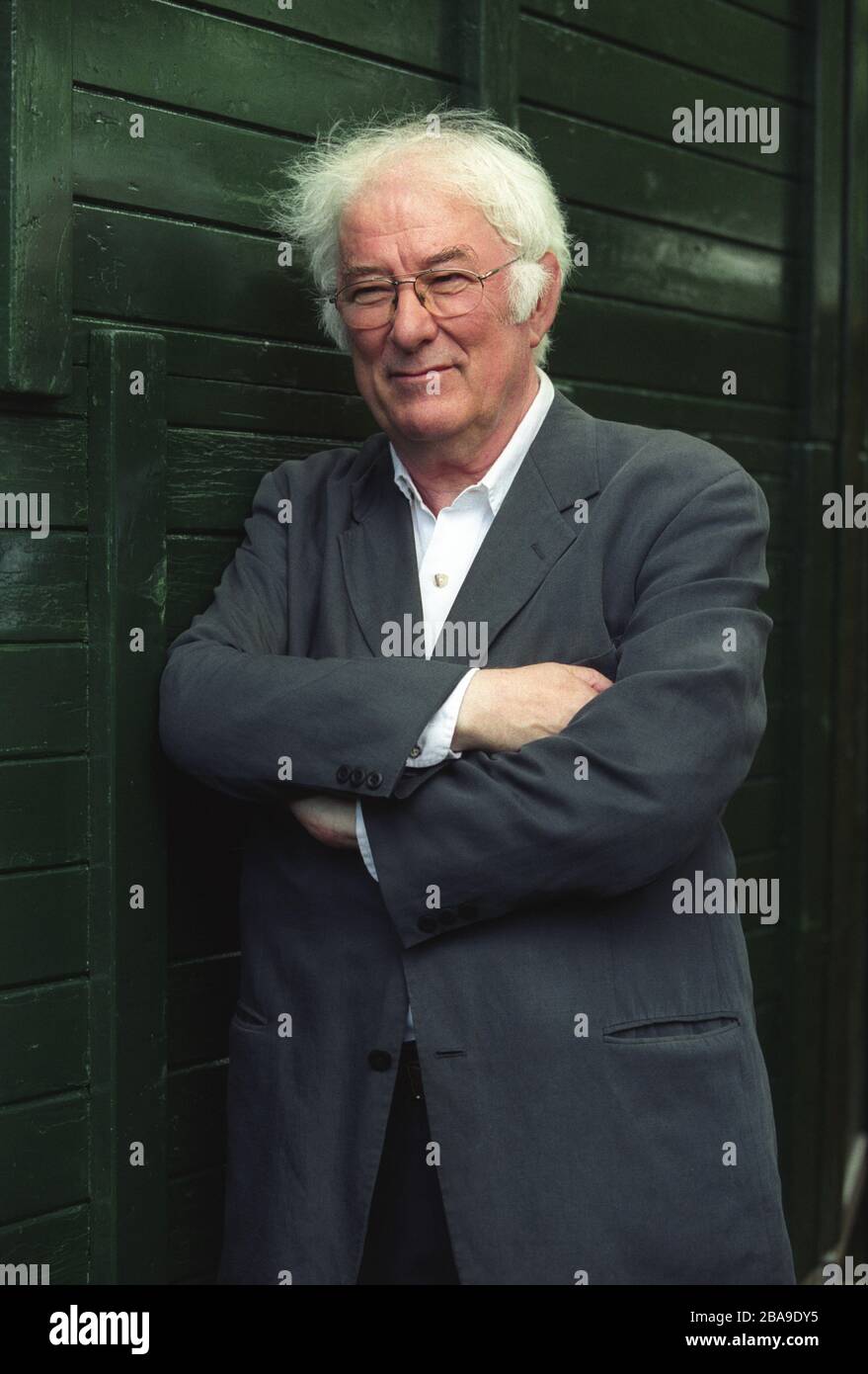 Irish nobel laureate hi-res stock photography and images - Alamy