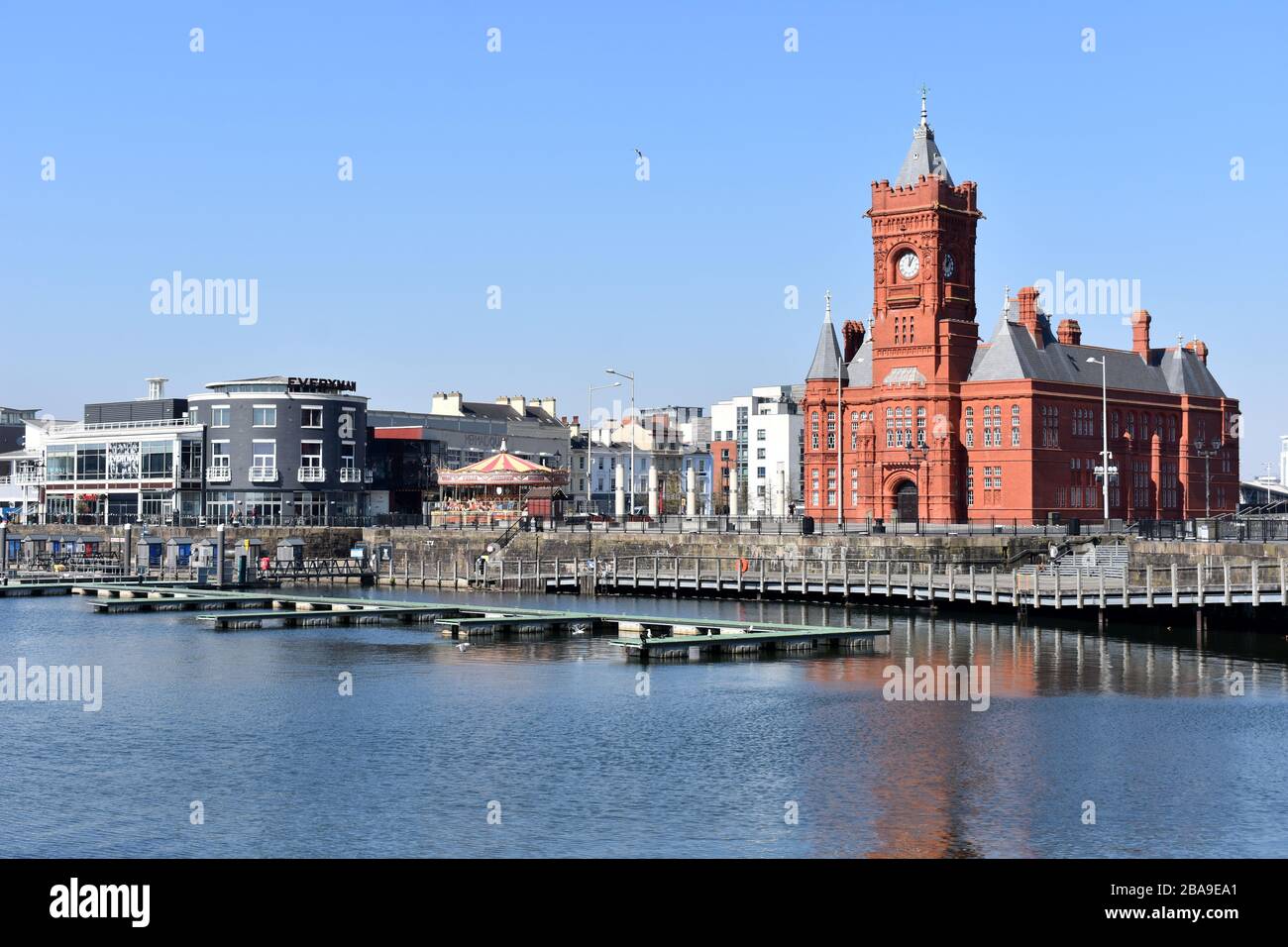 Cardiff bay during lockdown hi-res stock photography and images - Alamy
