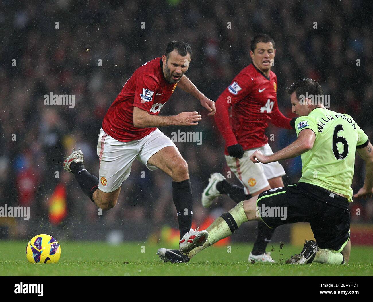 Manchester United's Ryan Giggs (left) and Newcastle United's Mike ...