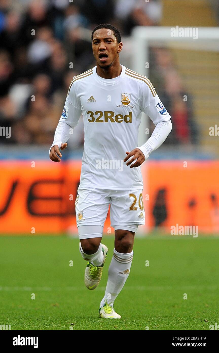 Jonathan guzman hi-res stock photography and images - Alamy