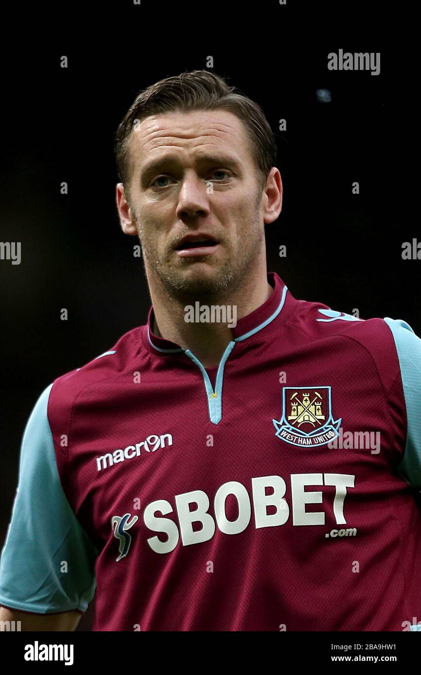 Kevin nolan west ham hi-res stock photography and images - Alamy