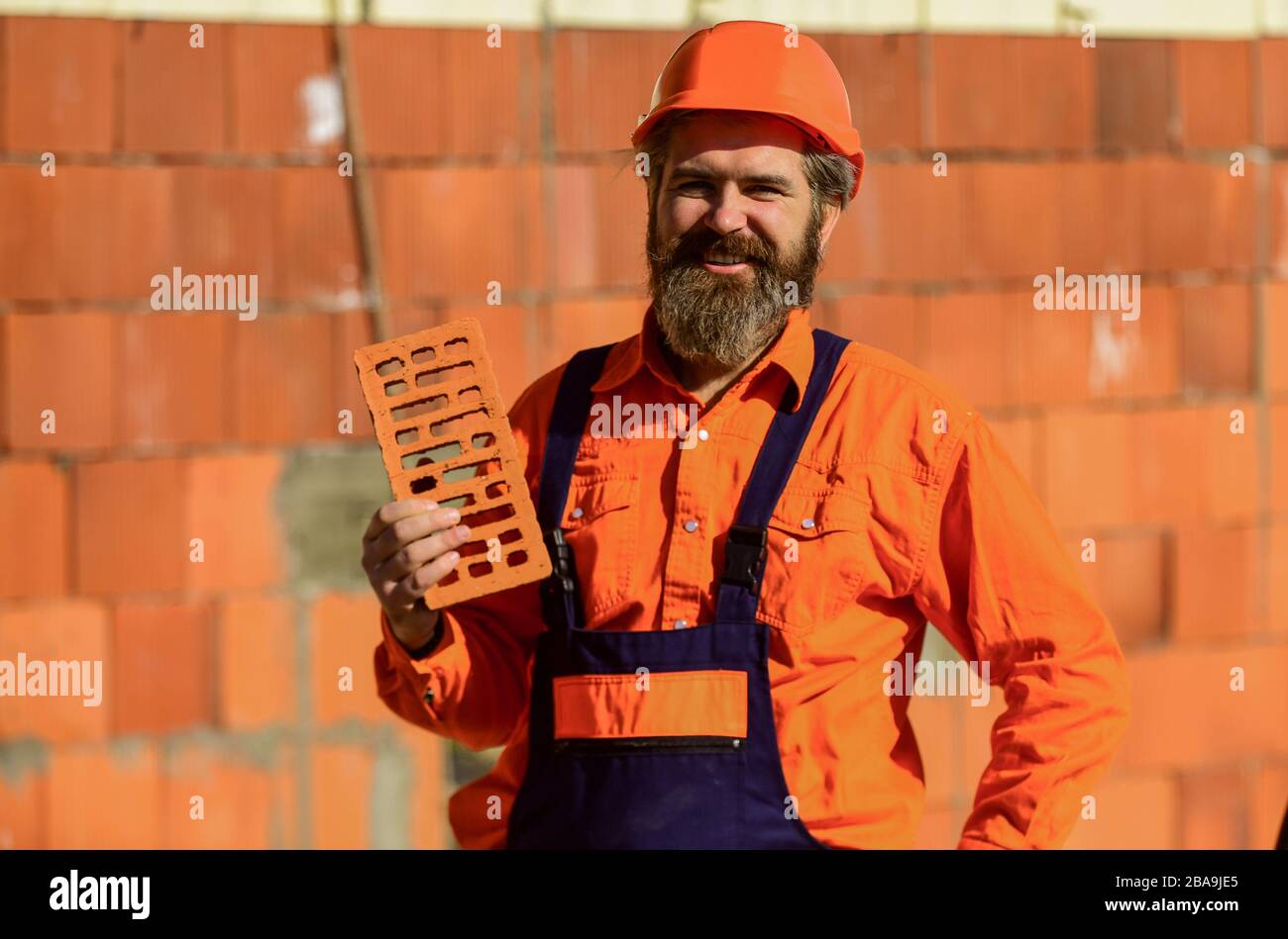 Expanded clay aggregate blocks hi-res stock photography and images - Alamy