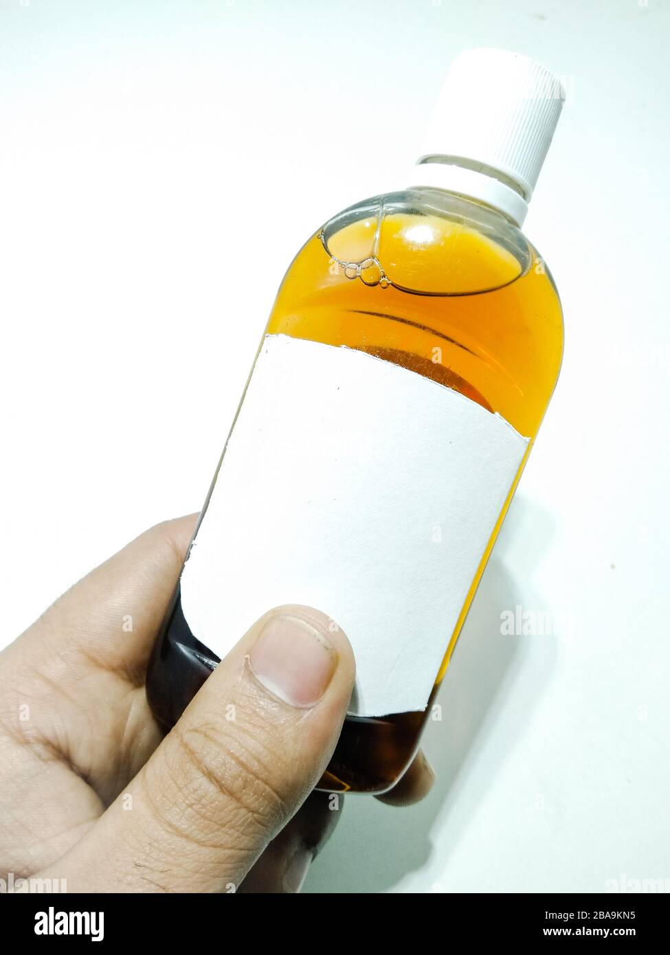 Dettol hi-res stock photography and images - Alamy