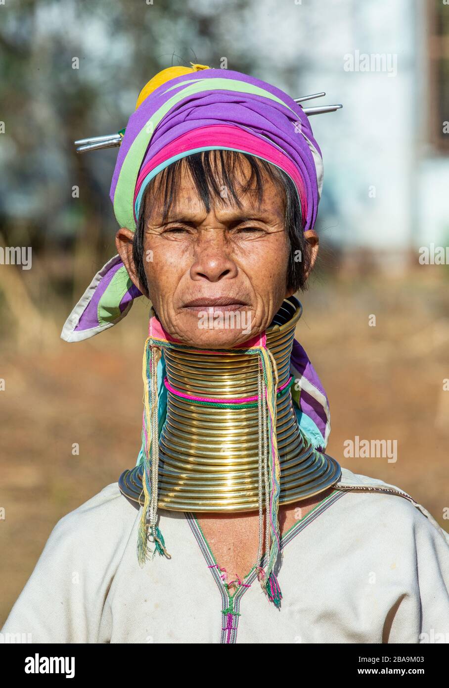Ring around the neck hi-res stock photography and images - Alamy